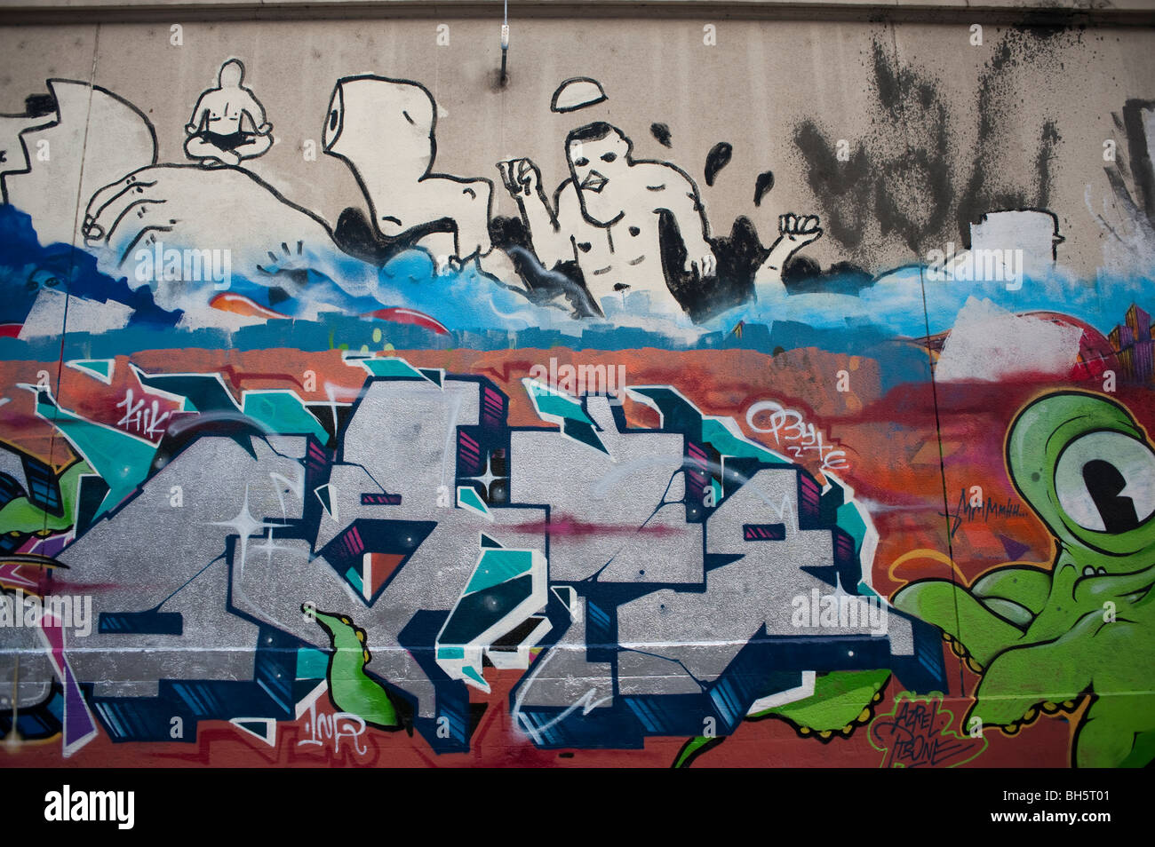 Paris, France, Graffiti Paintings on Wall in 20th District, Abstract ...