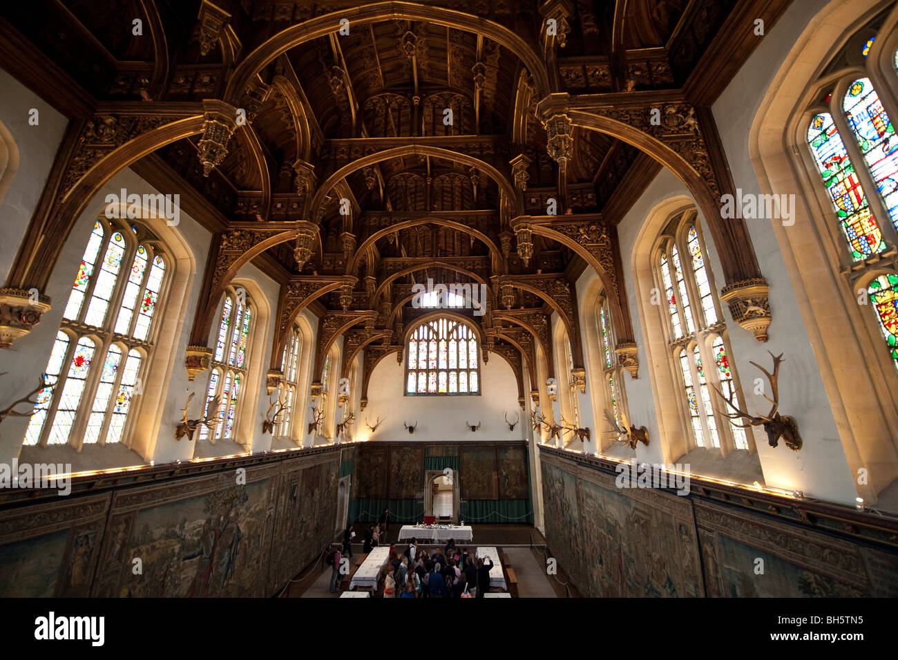 Great hall of hampton court hi-res stock photography and images - Alamy