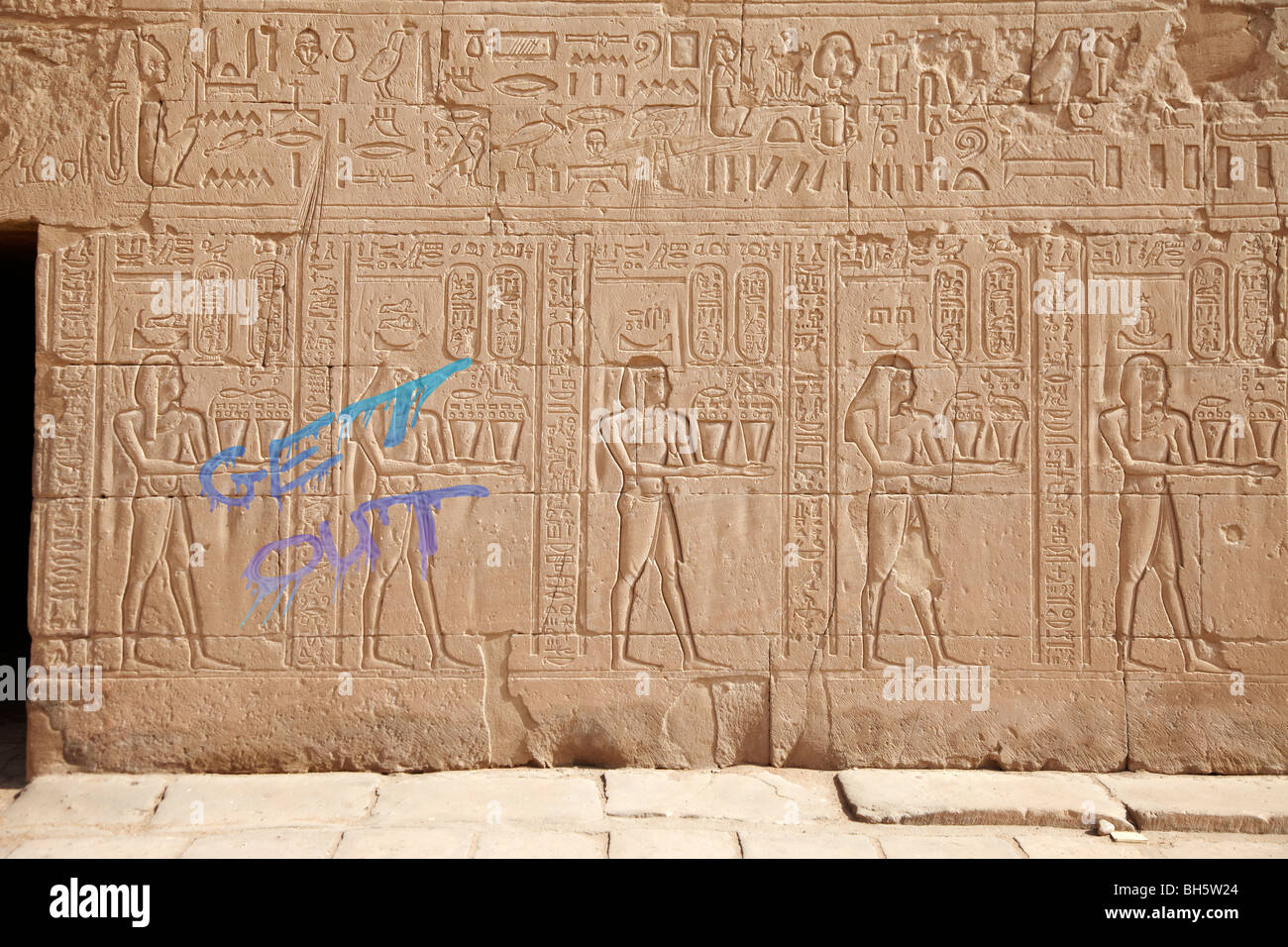 Illustration of Graffiti in Ancient Egyptian monuments Stock Photo - Alamy