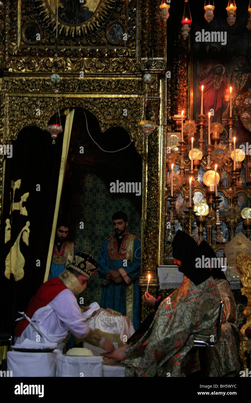 Israel, Jerusalem Old City, Easter, Armenian Orthodox Washing of the ...
