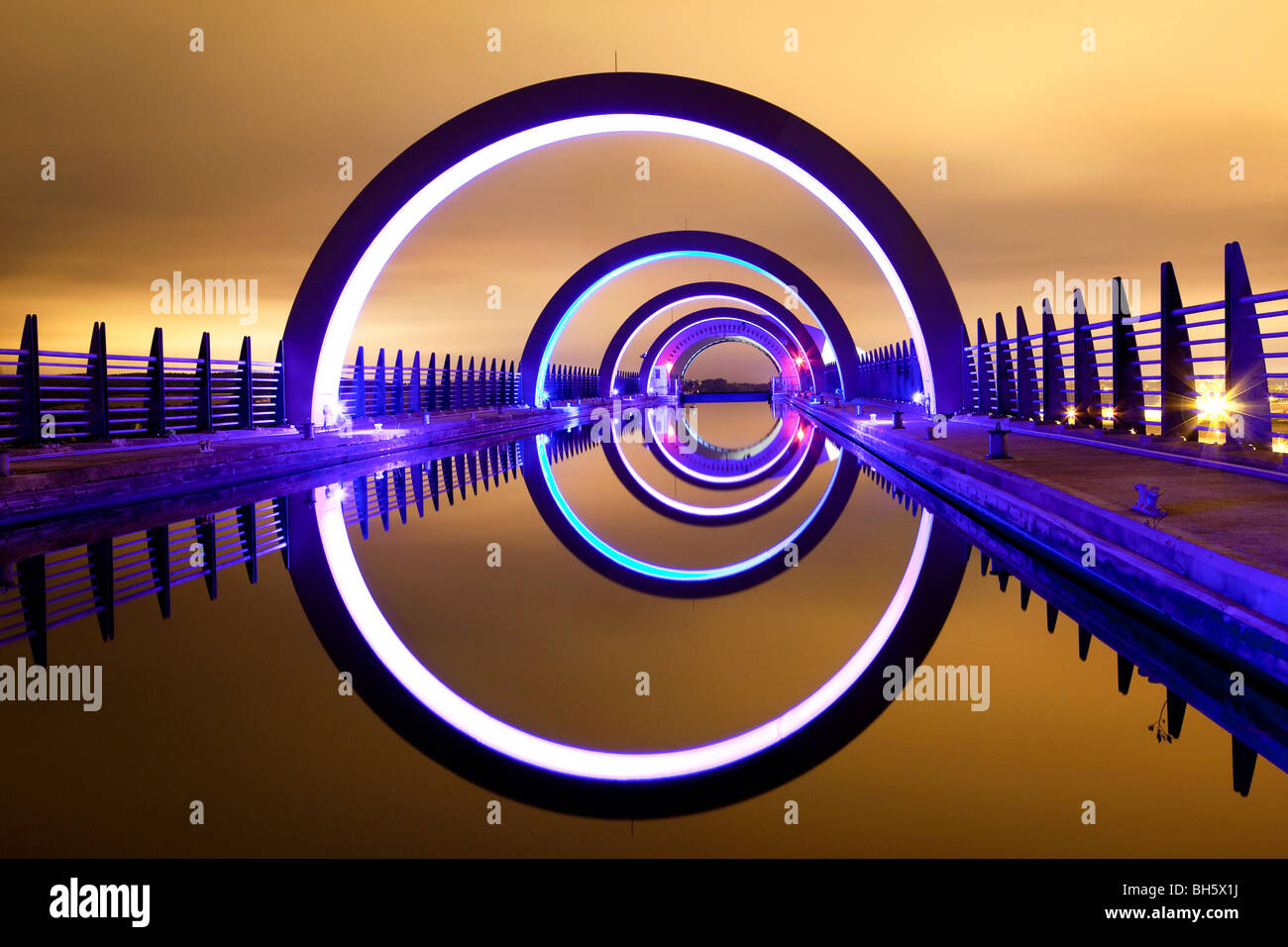 A long exposure night image from the Falkirk Wheel, Scotland Stock ...
