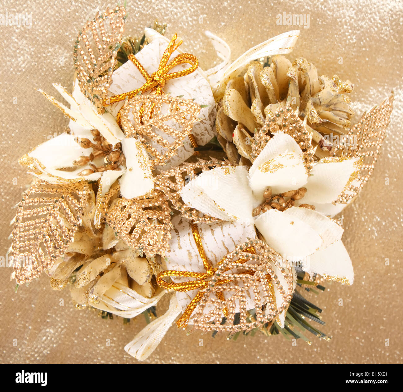 Merry gold flower tree hi-res stock photography and images - Alamy