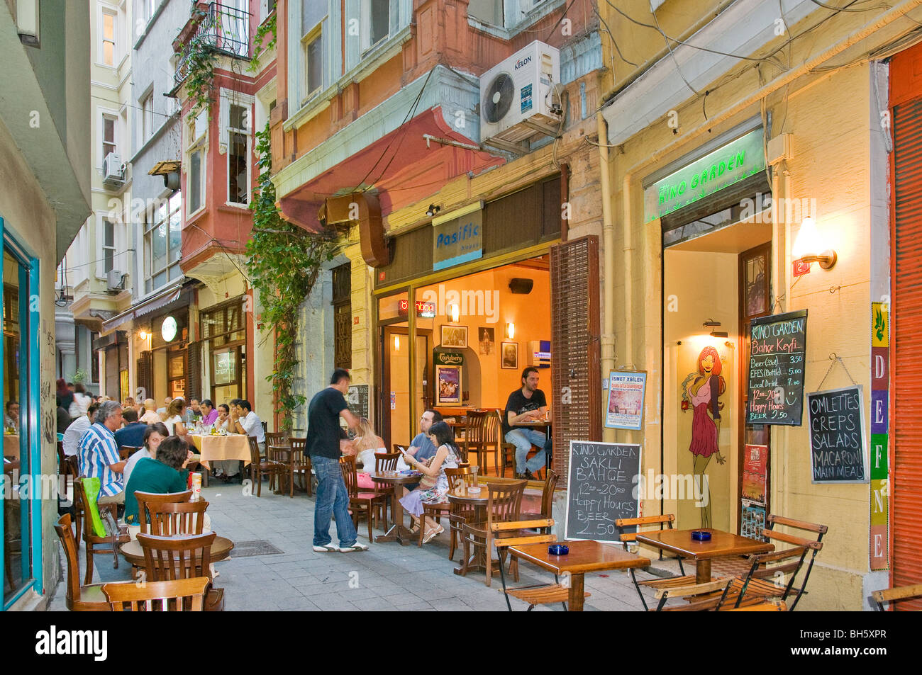 Restaurants at Asmalimescit, Beyoglu Istanbul Turkey Stock Photo - Alamy