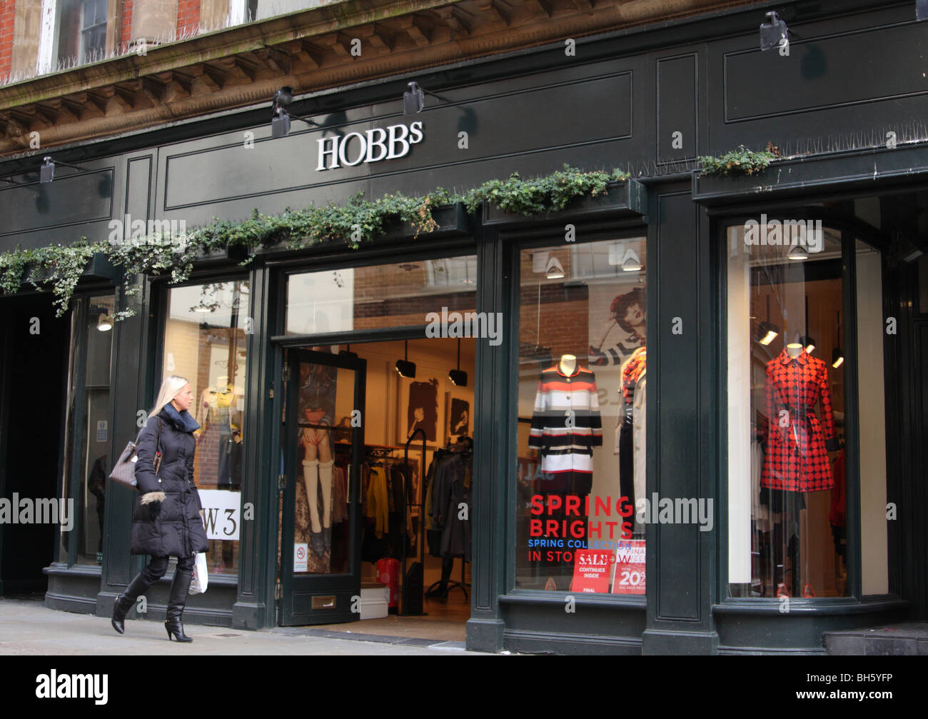 Hobbs fashion hi-res stock photography and images - Alamy