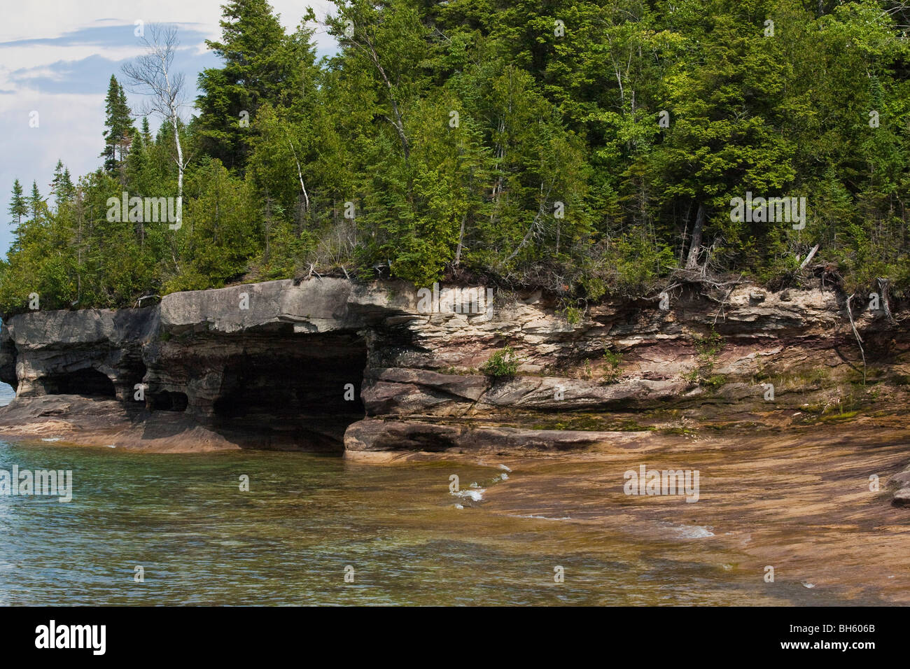 Cave hi res hi-res stock photography and images - Alamy