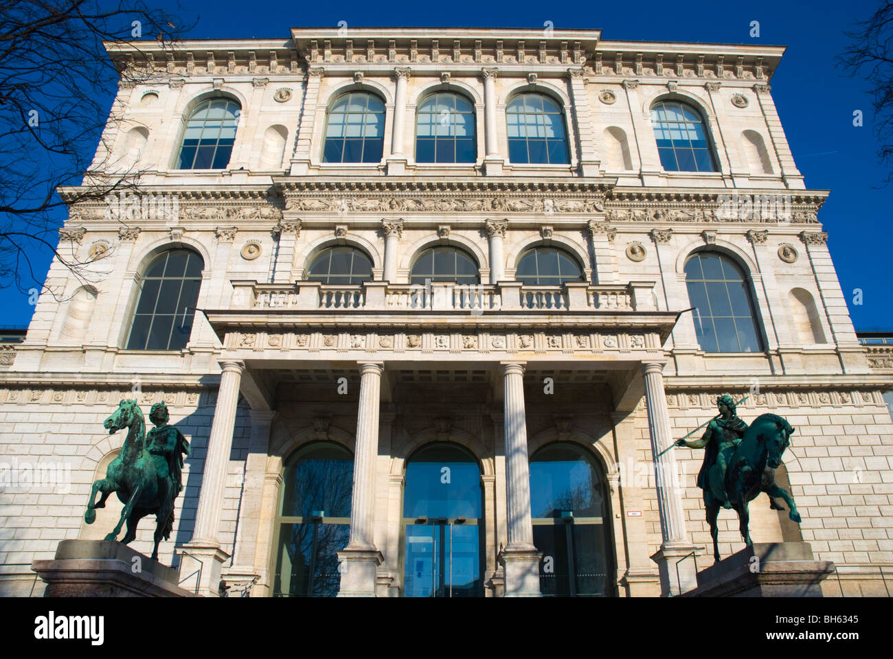 University Of Munich Stock Photos & University Of Munich Stock Images ...