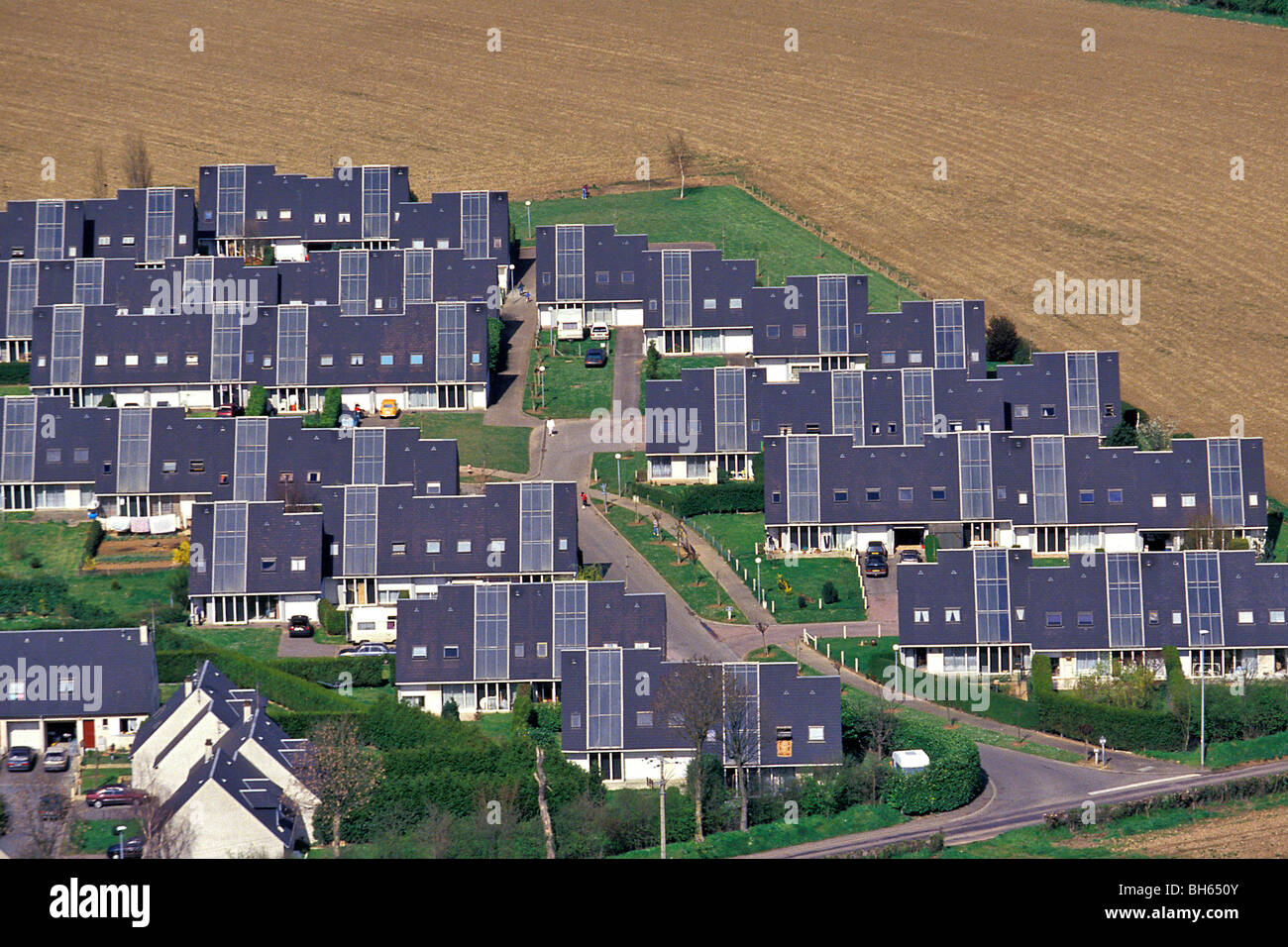 Private housing development hi-res stock photography and images - Alamy