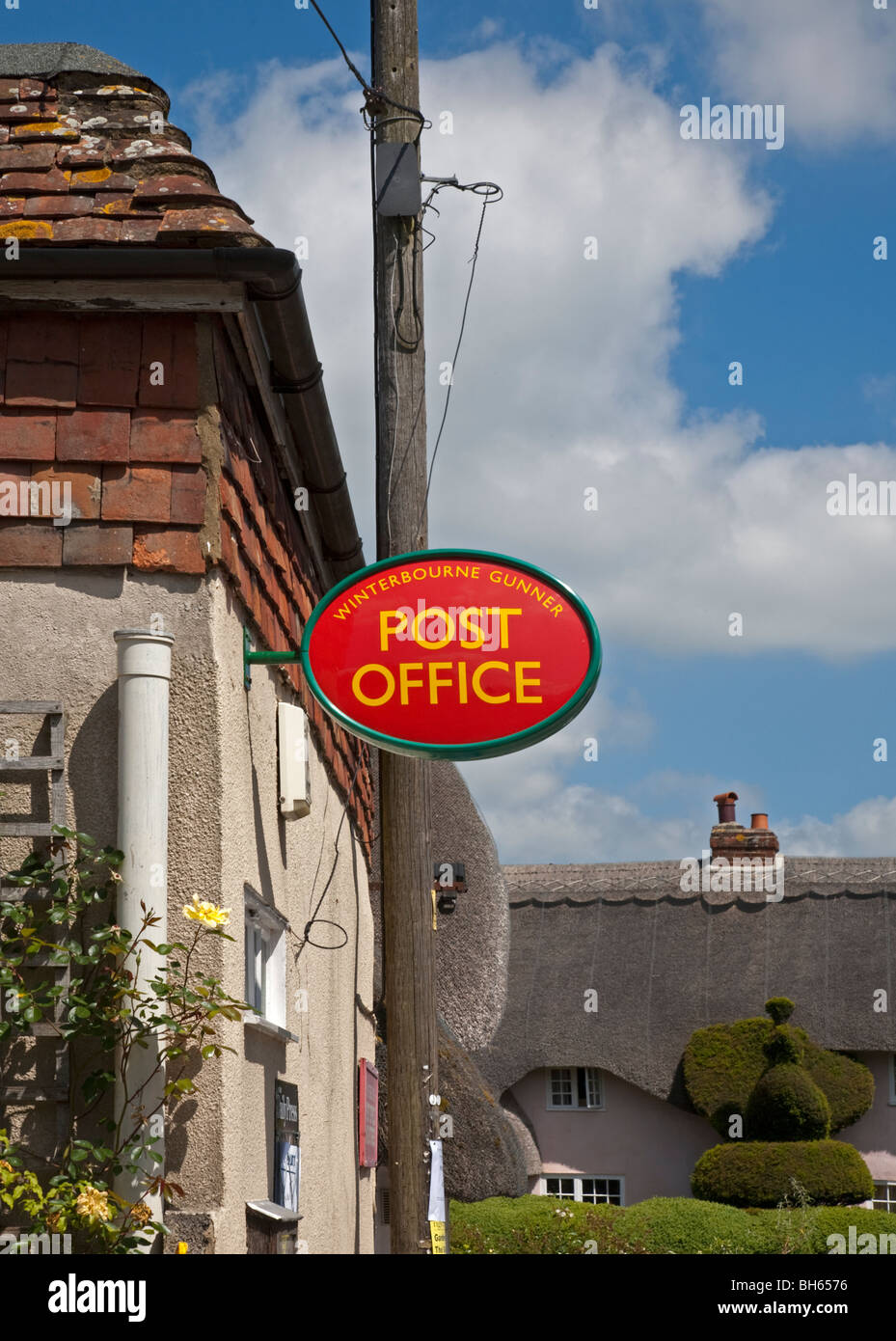 Post Office Sign outside Village Store, Winterbourne Gunner, Wiltshire ...