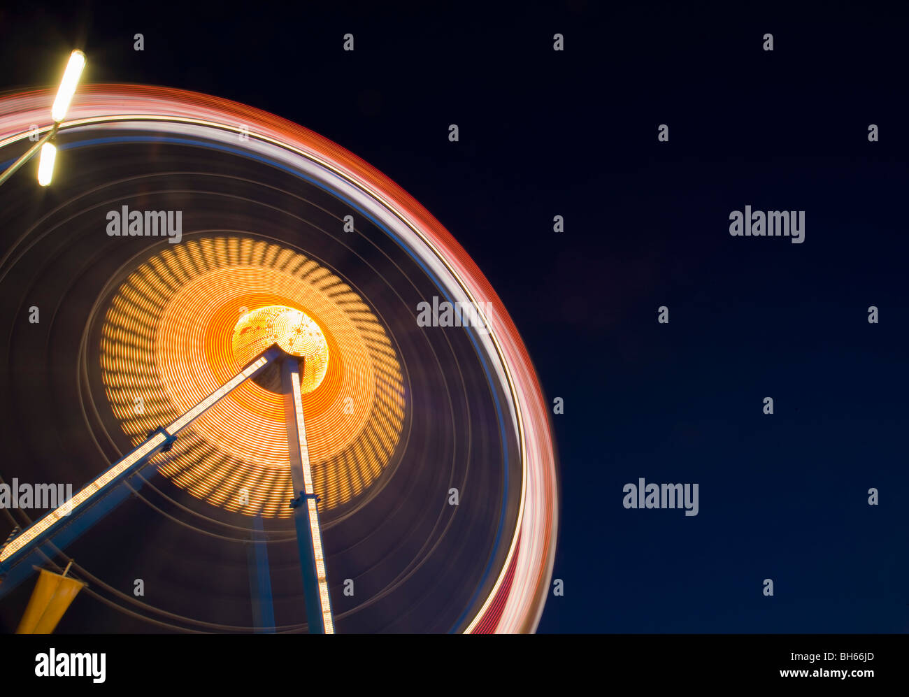 Fun fair night time view hi-res stock photography and images - Alamy