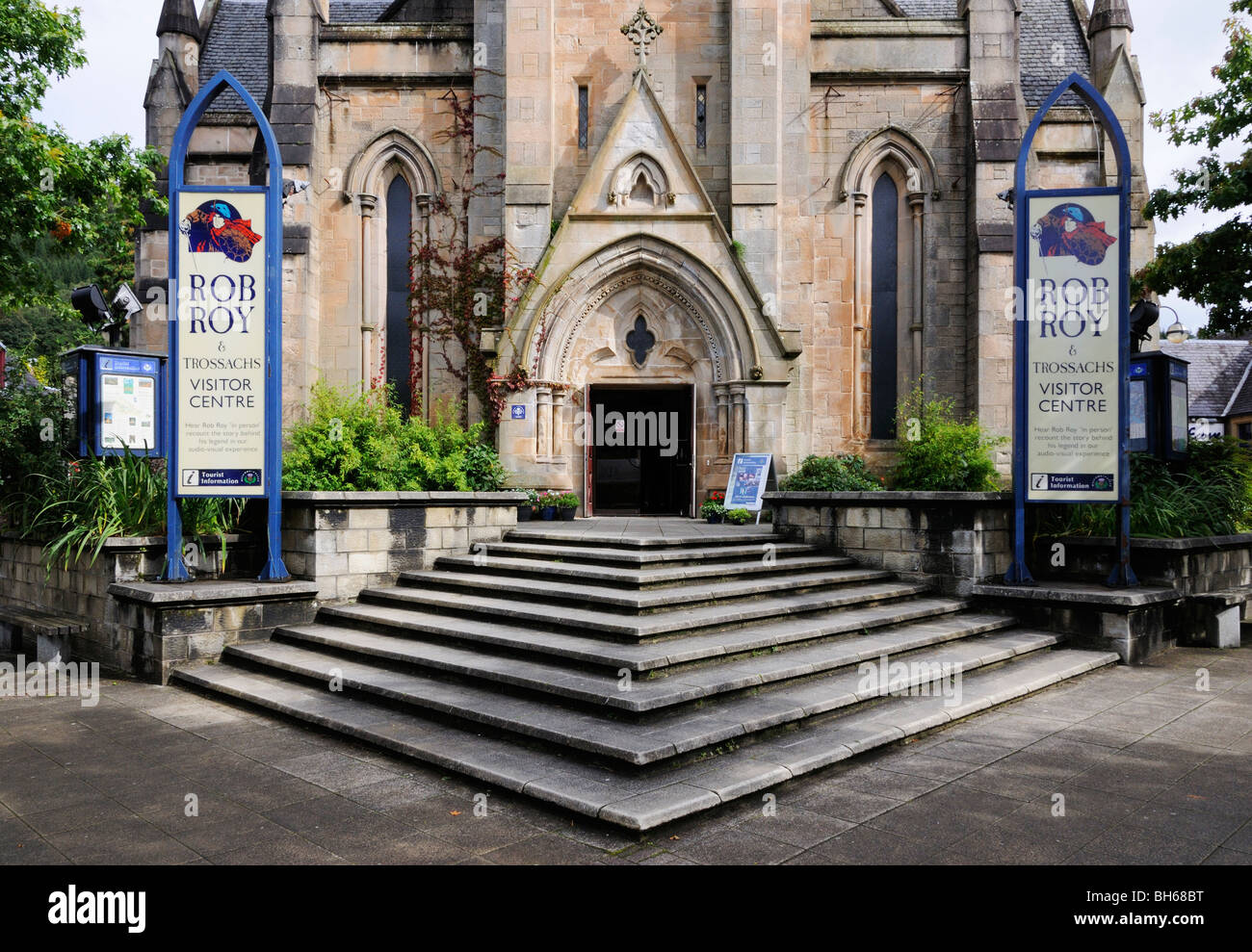 Callander Town Centre High Resolution Stock Photography and Images - Alamy