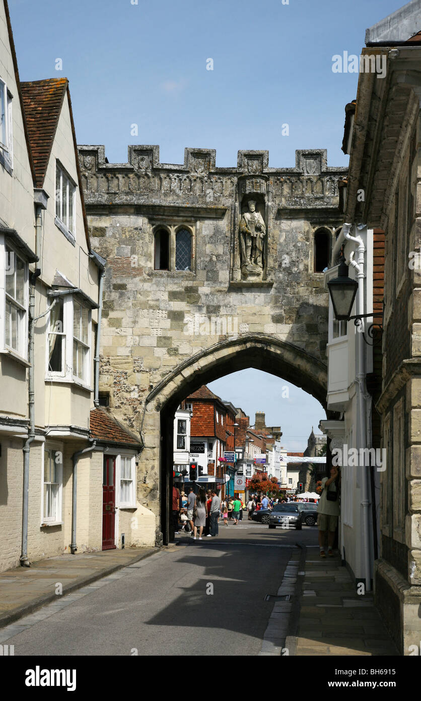 High gate salisbury cathedral close hi-res stock photography and images ...