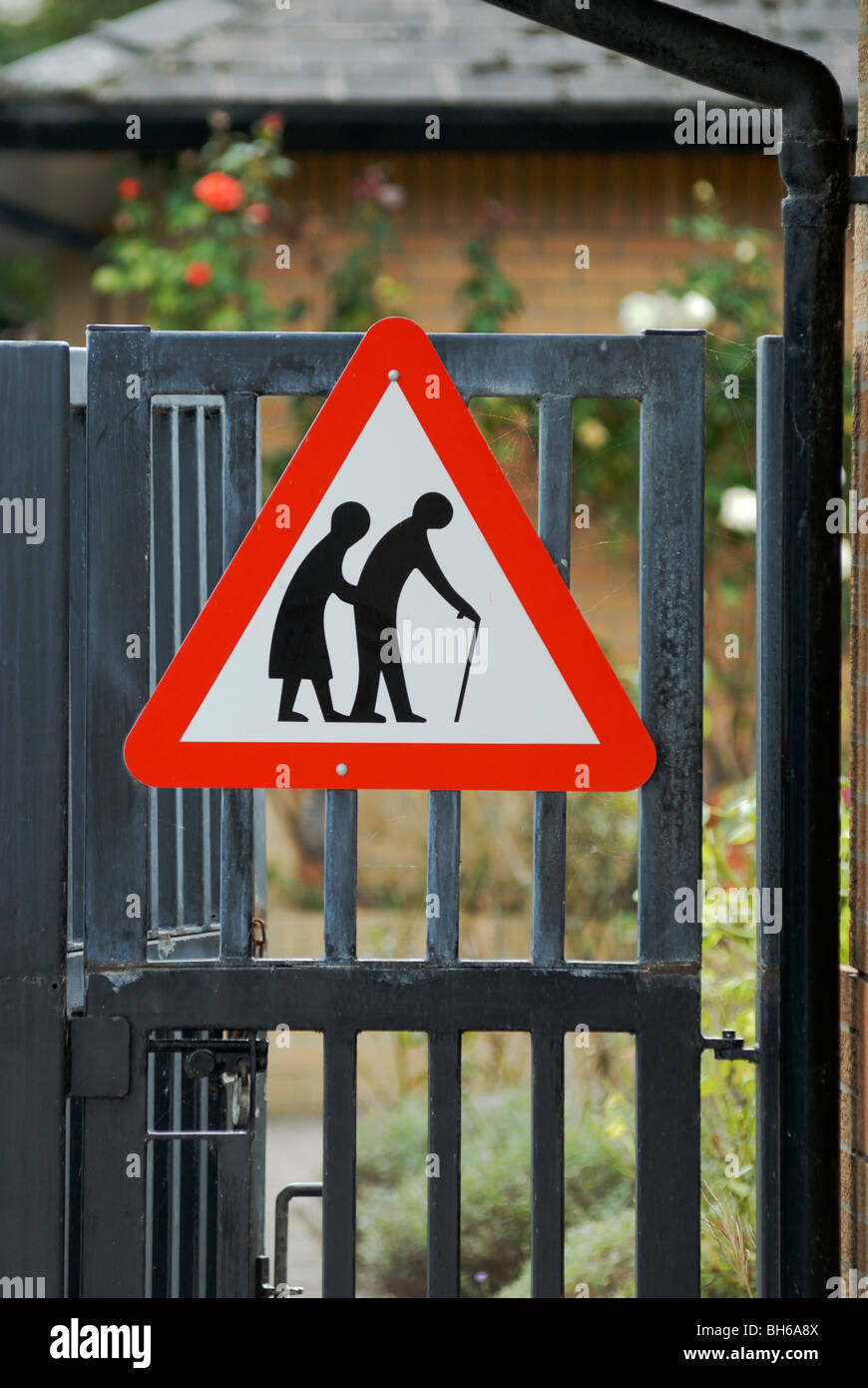 Warning sign at the gateway to a day centre for elderly people ...
