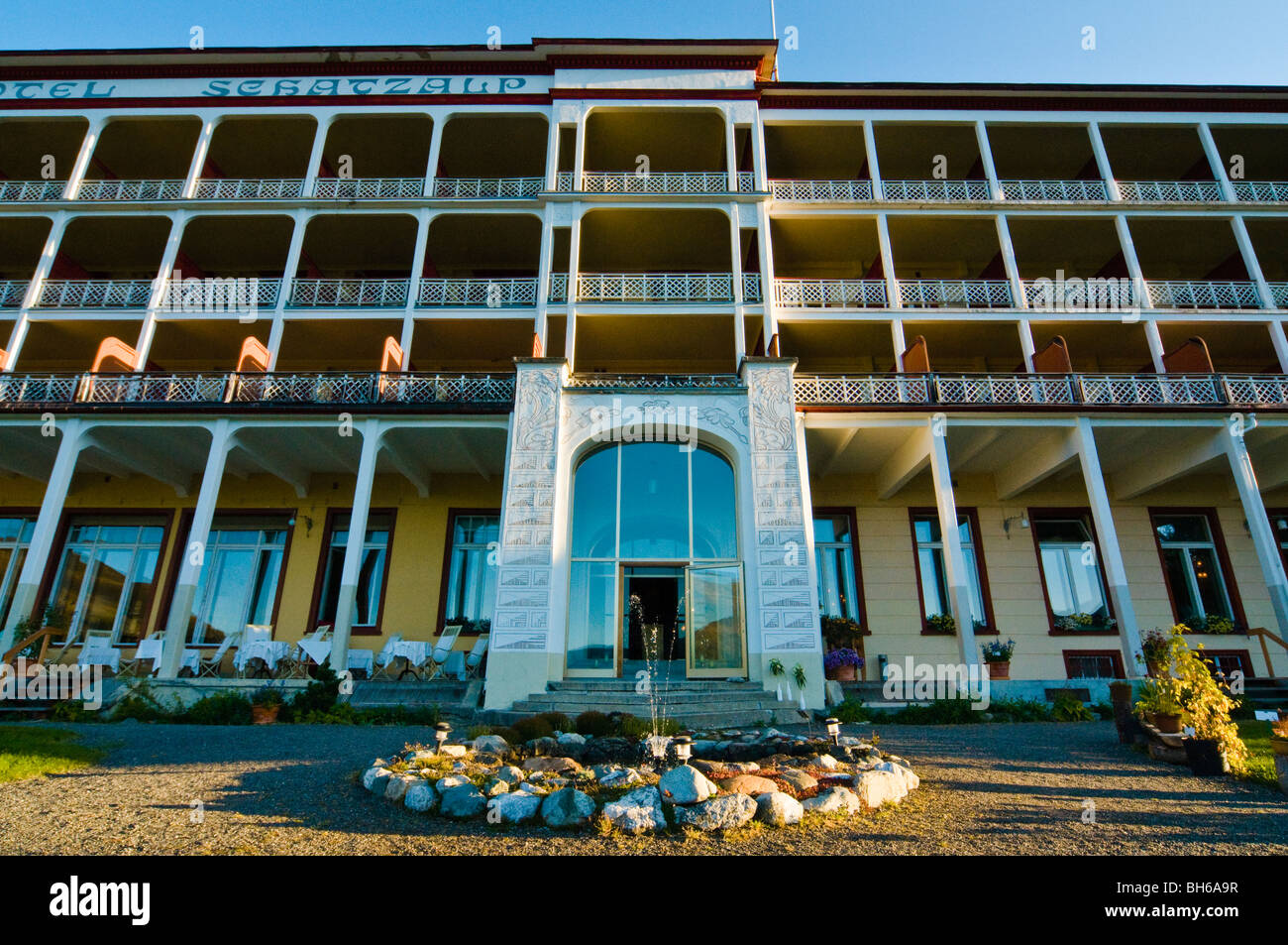 Schatzalp magic mountain hi-res stock photography and images - Alamy