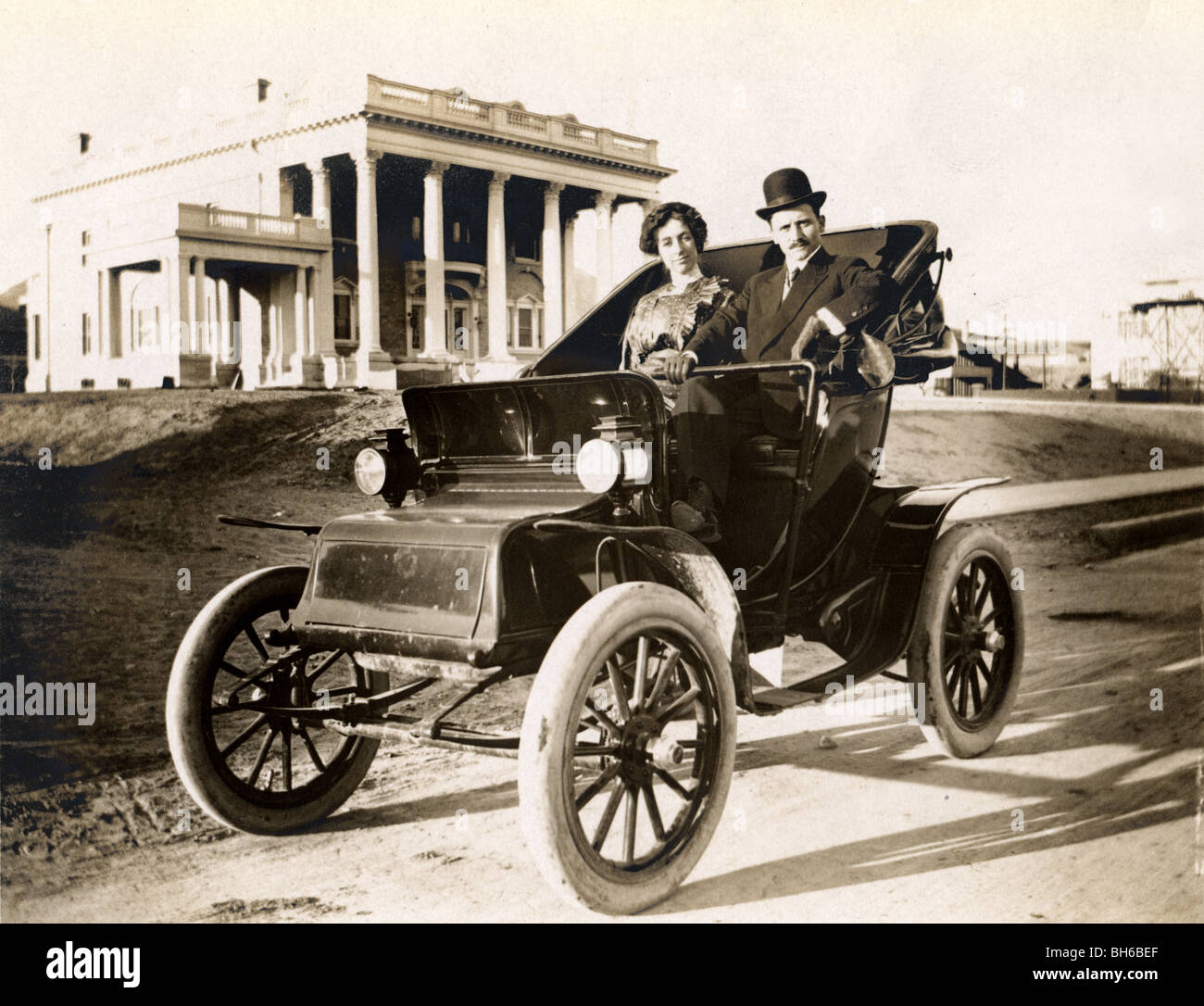 Vintage electric car hi-res stock photography and images - Alamy