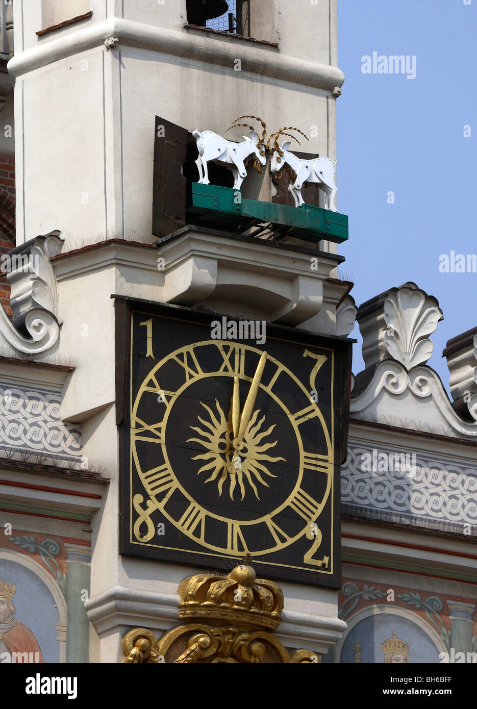 Poznan Goats and Tower Clock on Town Hall, Old Market Square, Poznan ...