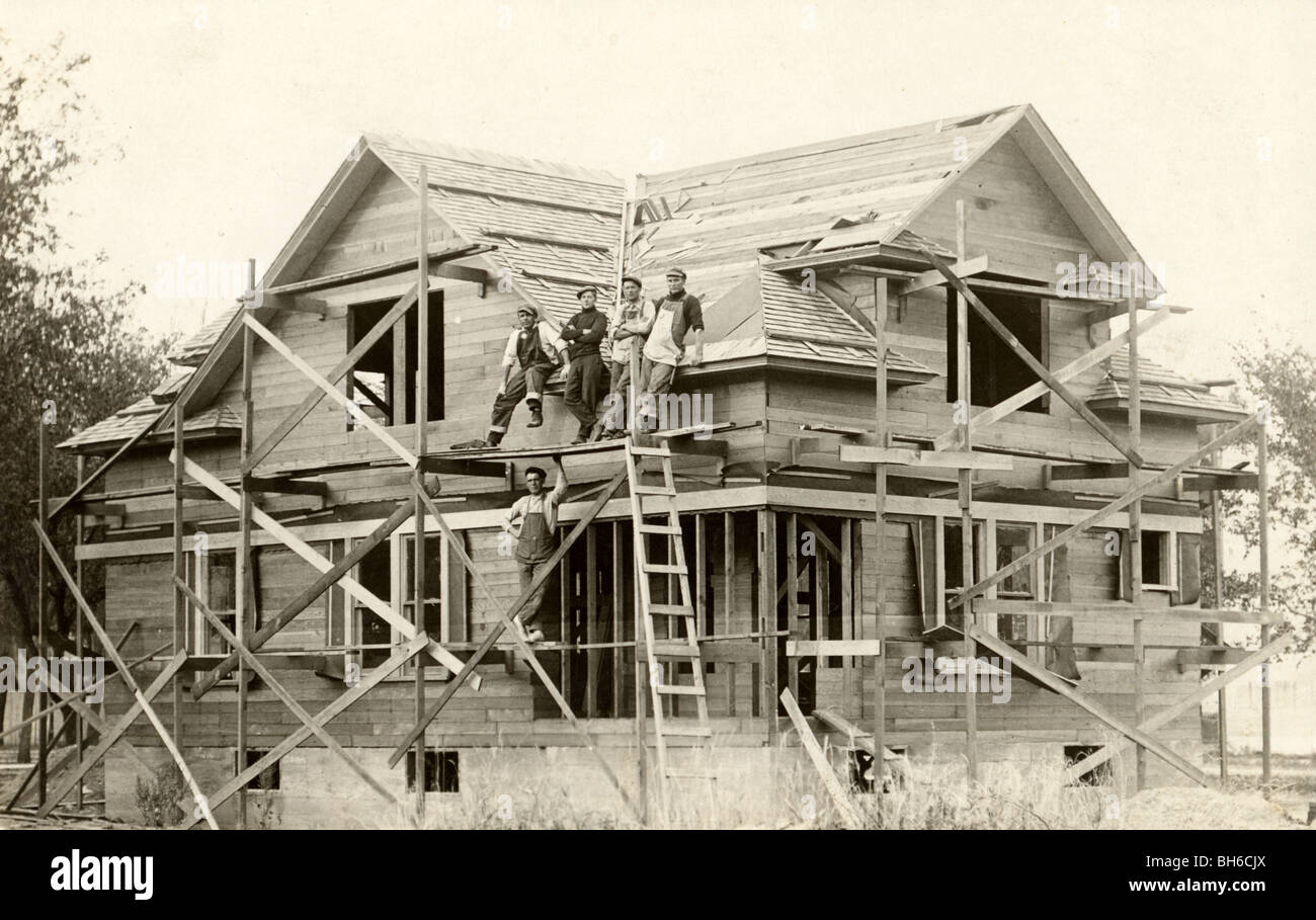 1910s construction worker hi-res stock photography and images - Alamy