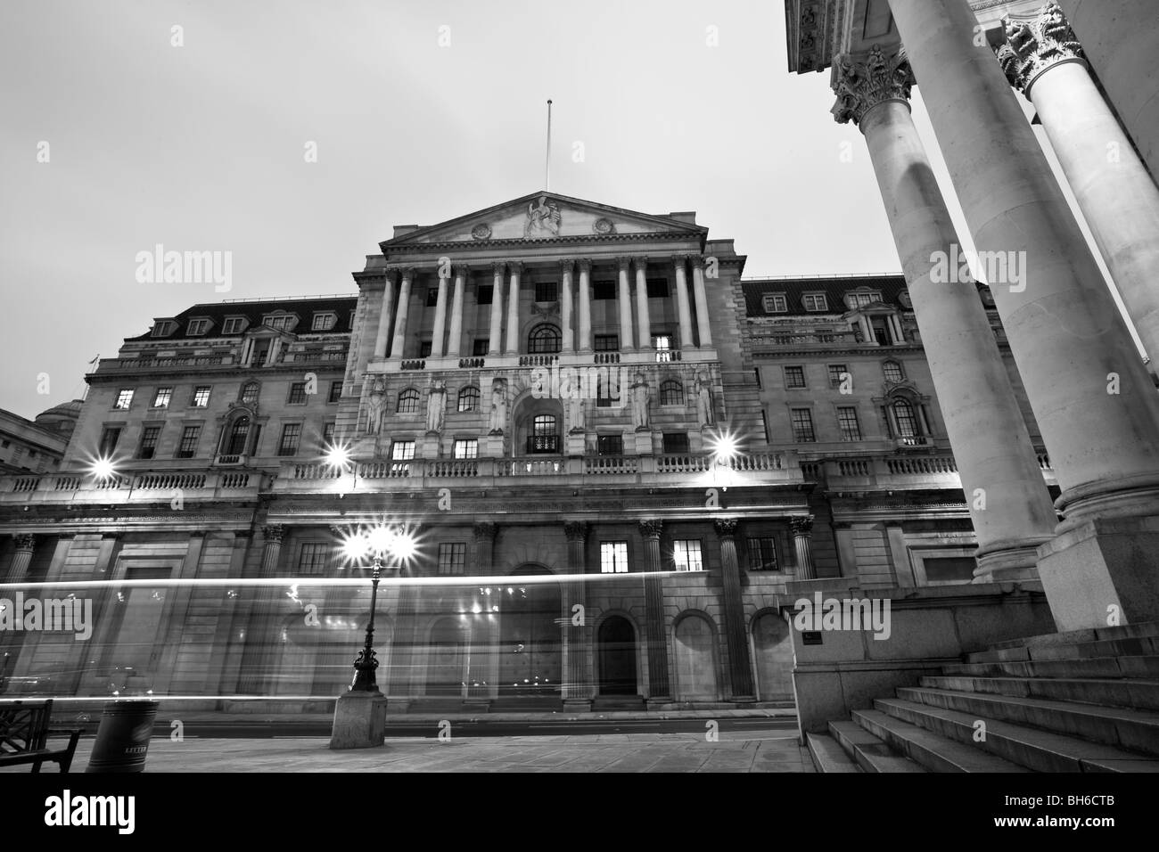 Royal exchange building london Black and White Stock Photos & Images ...