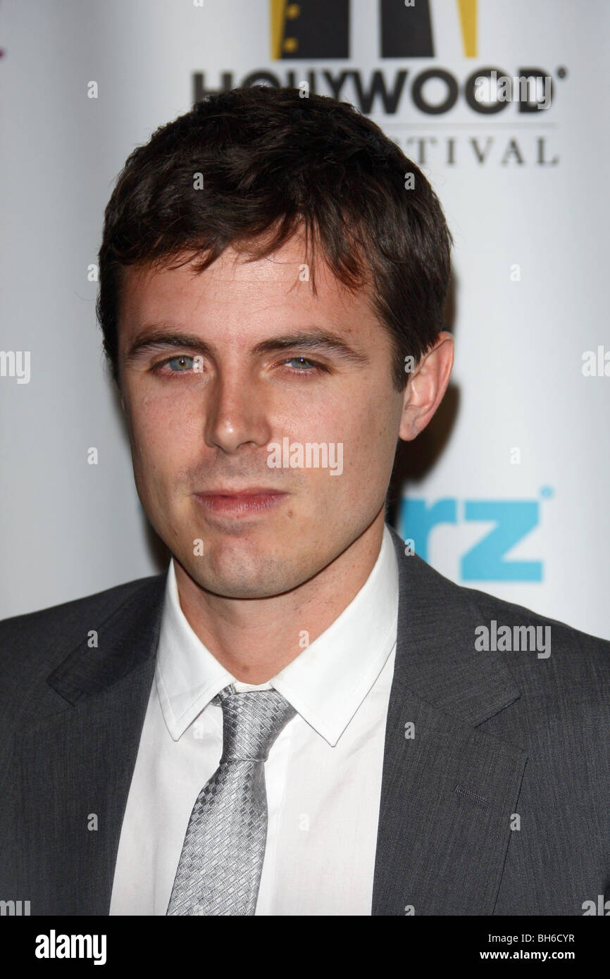 CASEY AFFLECK 11TH ANNUAL HOLLYWOOD AWARDS HOLLYWOOD FILM FESTIVAL ...