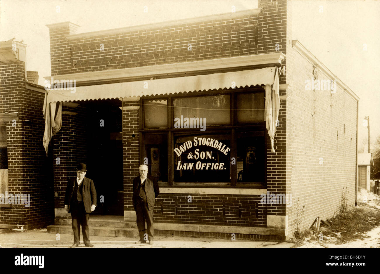 Male lawyers hi-res stock photography and images - Alamy