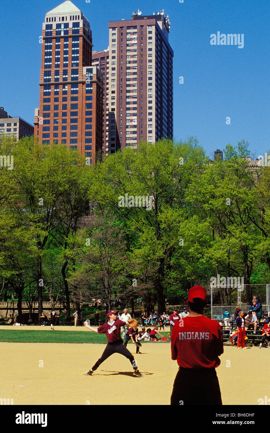 BASEBALL PLAYERS, CENTRAL PARK, MANHATTAN, NEW YORK, USA Stock Photo ...