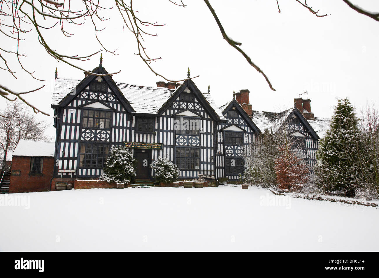 Sandbach old hall hi-res stock photography and images - Alamy