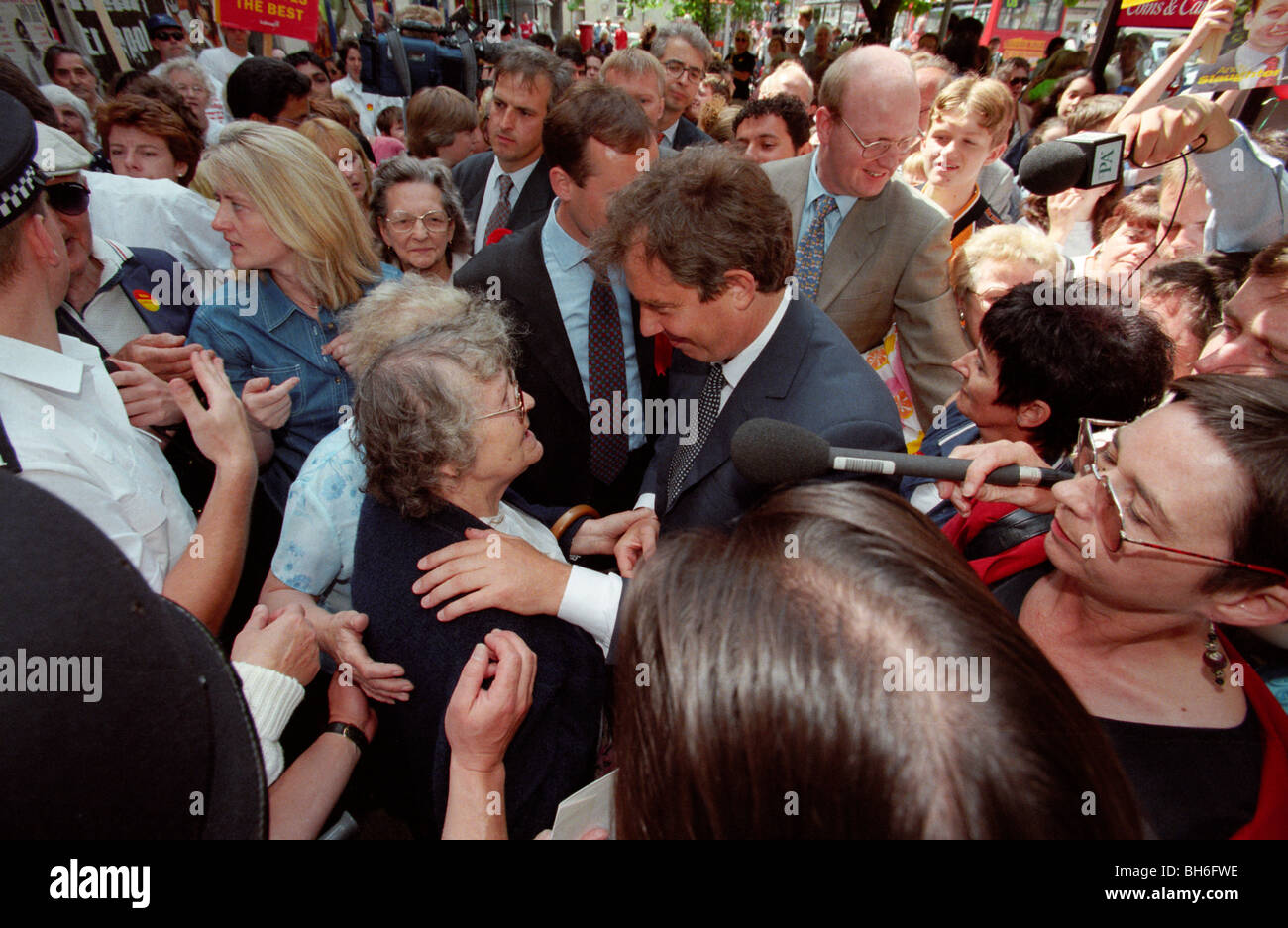 Prime Minister Tony Blair campaigning for the Labour candidate in ...