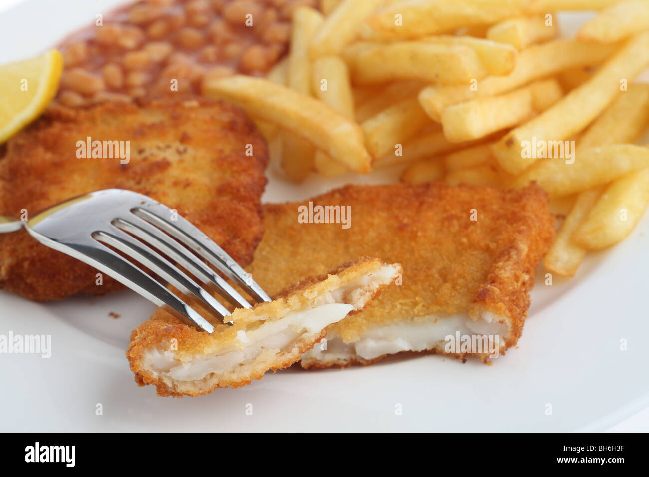 Breaded fish baked beans hi-res stock photography and images - Alamy