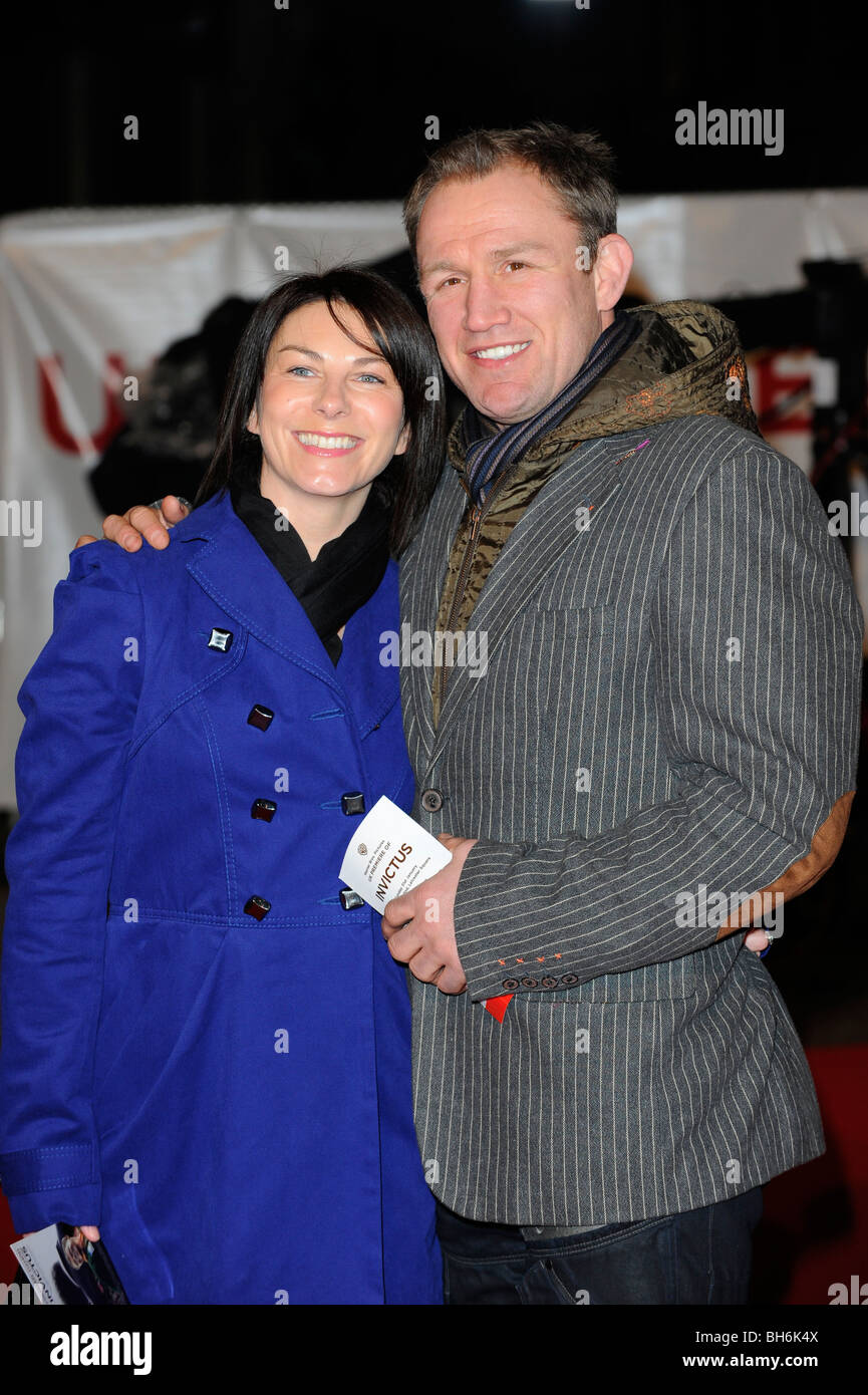 NEIL BACK & GUEST INVICTUS FILM PREMIERE ODOEN WEST END CINEMA ...