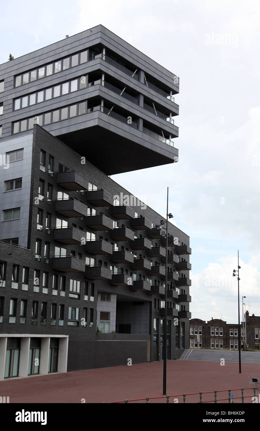 New apartment buildings in Westerdok Amsterdam Stock Photo - Alamy