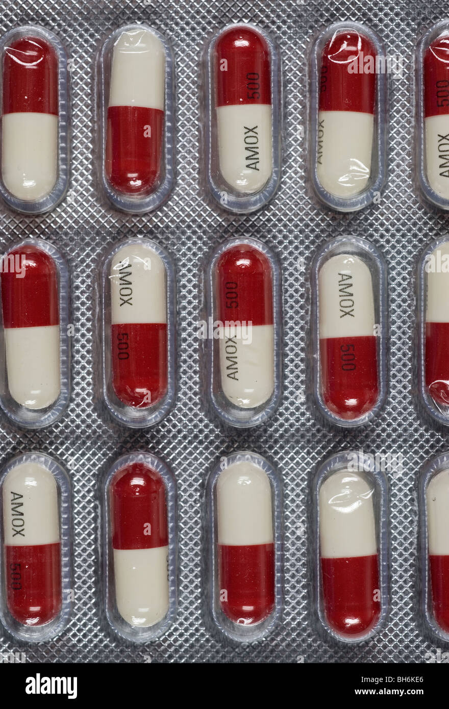 Penicillin antibiotics hi-res stock photography and images - Alamy