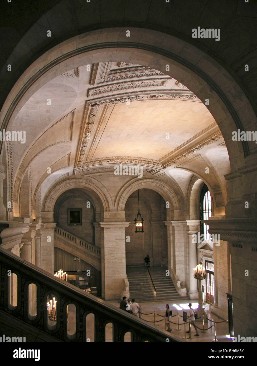 New York Public Library interior largest marble building in us in ...