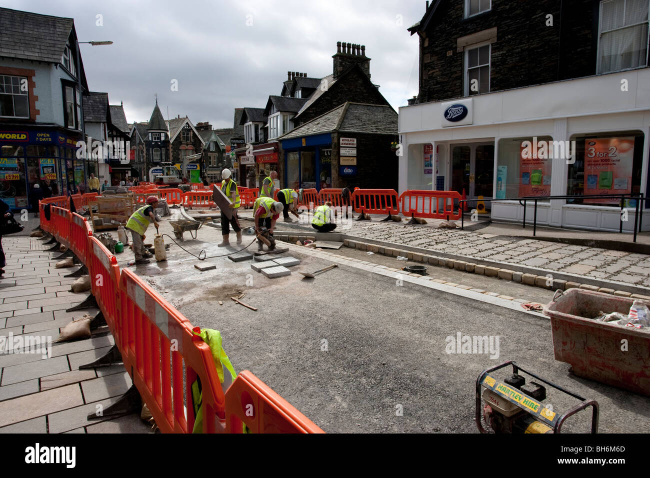 pavement cutter Cutting Pavement slabs Stock Photo - Alamy