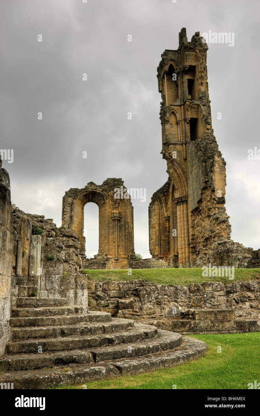 Grey abbey hi-res stock photography and images - Alamy
