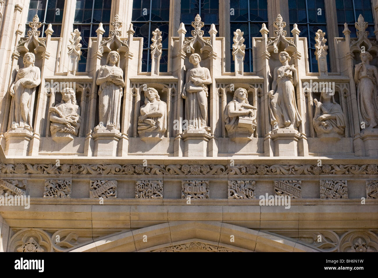 Sculptures of Muses, over the entrance to the Wills Memorial Building ...