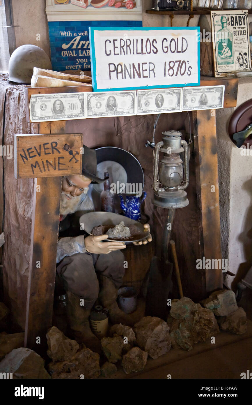 Mining display at the Cerrillos Turquoise Mining Museum in Los ...