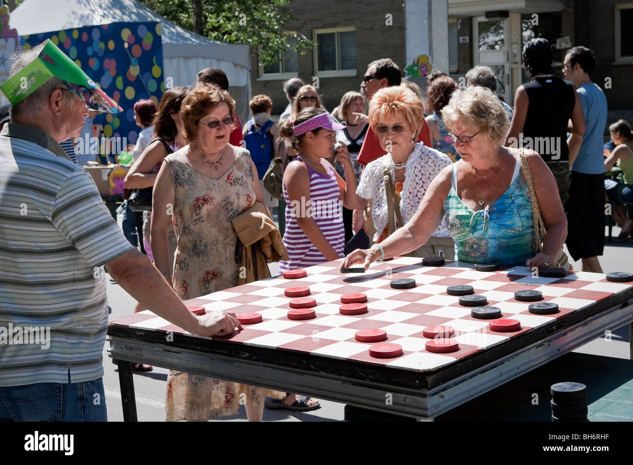 Checkers party hi-res stock photography and images - Alamy