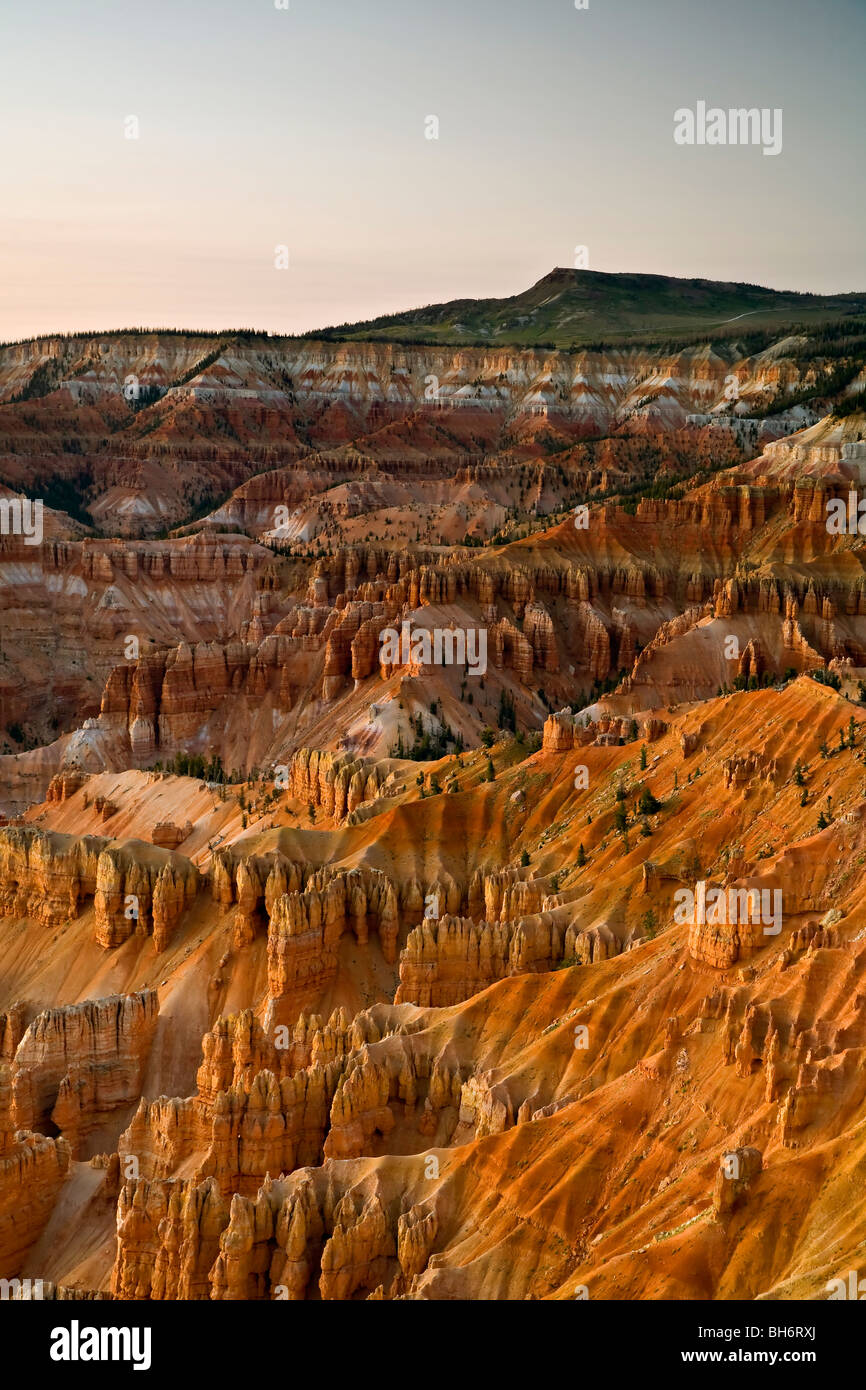 View of Cedar Breaks Amphitheater from the Ramparts Overlook Trail in ...