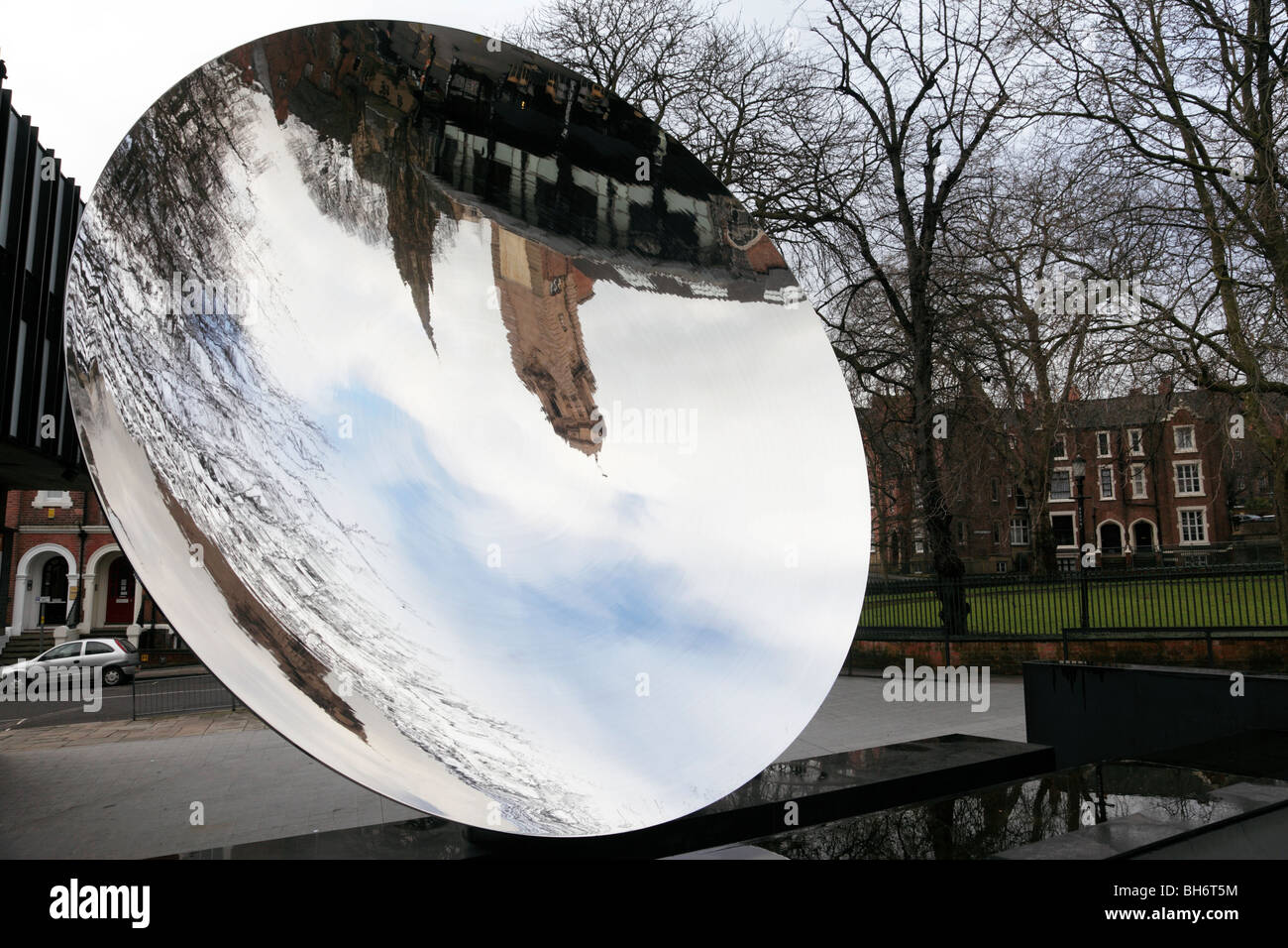 the playhouse reflected in the sky mirror by anish kapoor wellington ...