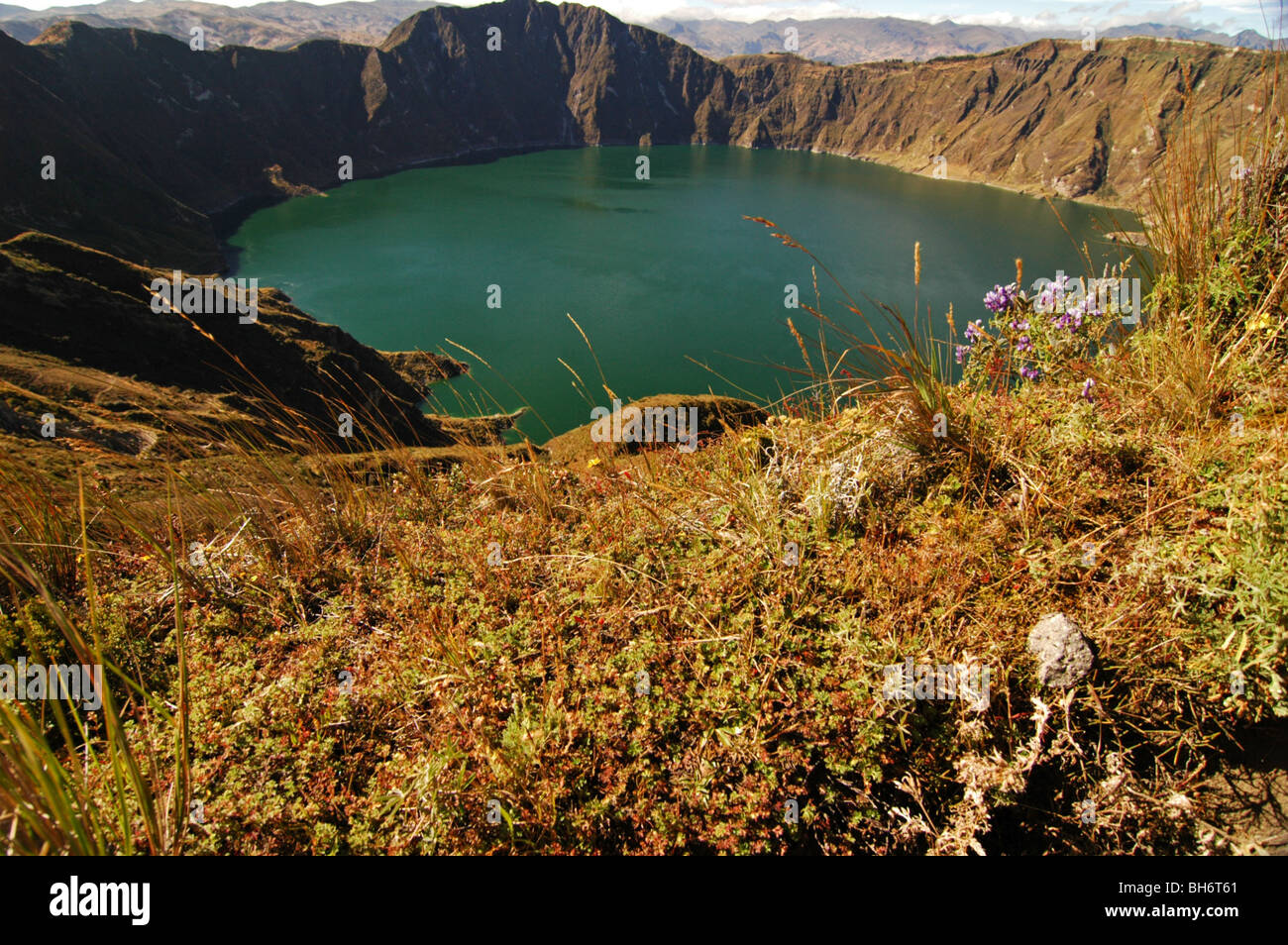Quilotoa, Ecuador, Overview of Quilotoa volcano, the westernmost ...
