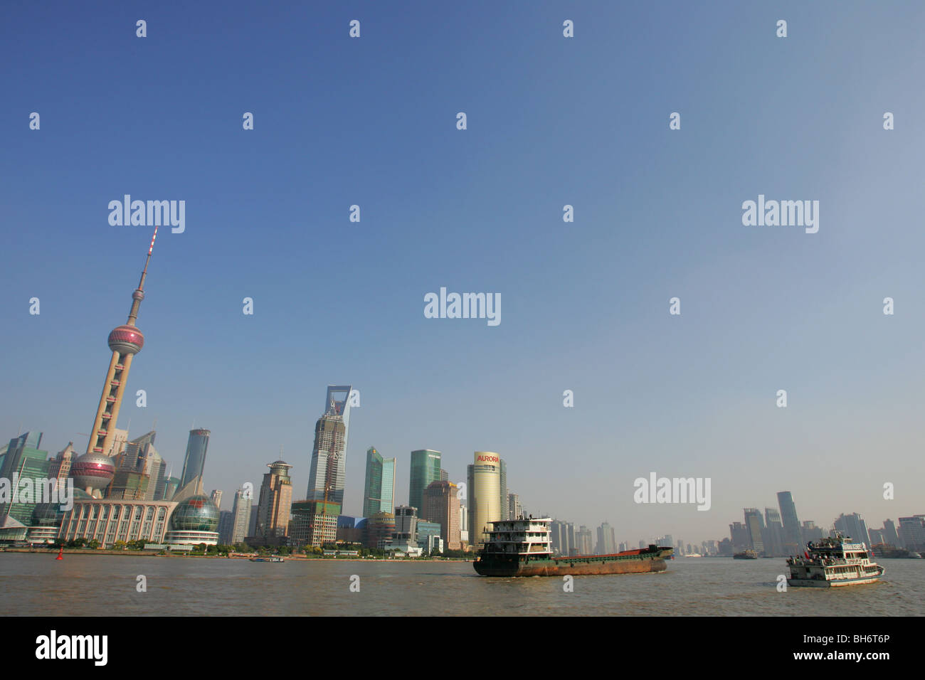 Shanghai river far east hi-res stock photography and images - Alamy