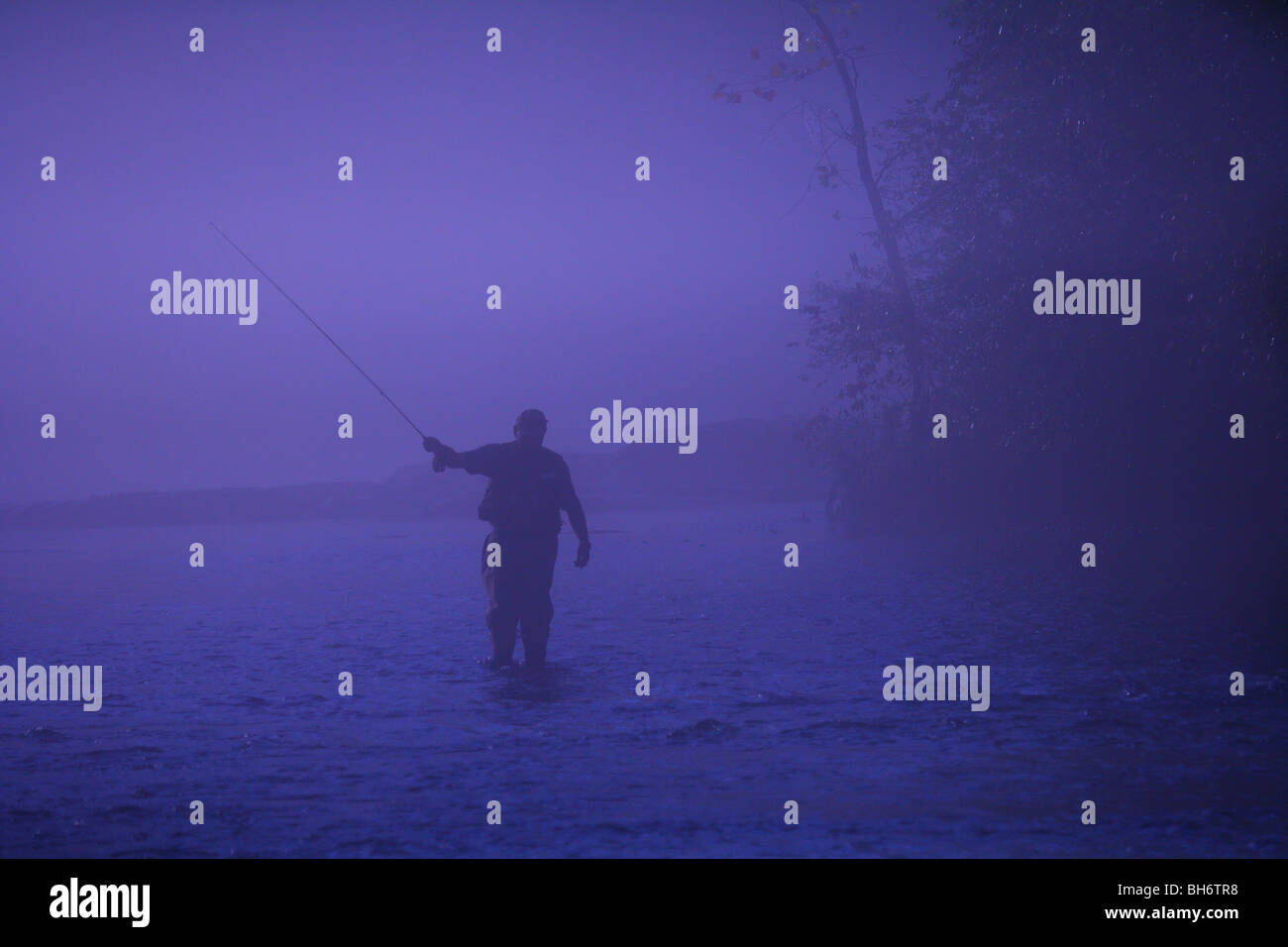 Fishing in the fog hi-res stock photography and images - Alamy
