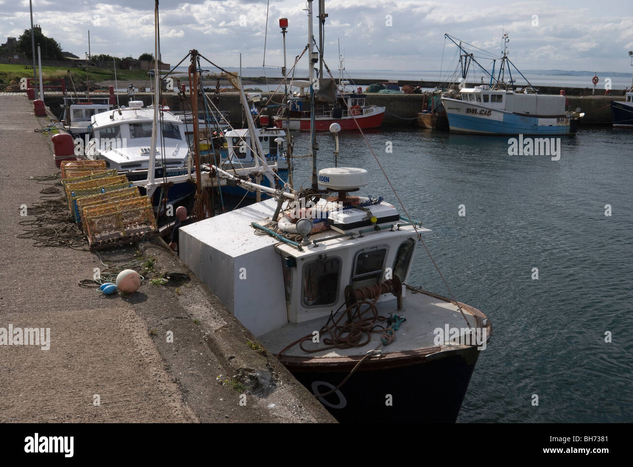Fishing trawler harbour port seton hi-res stock photography and images ...