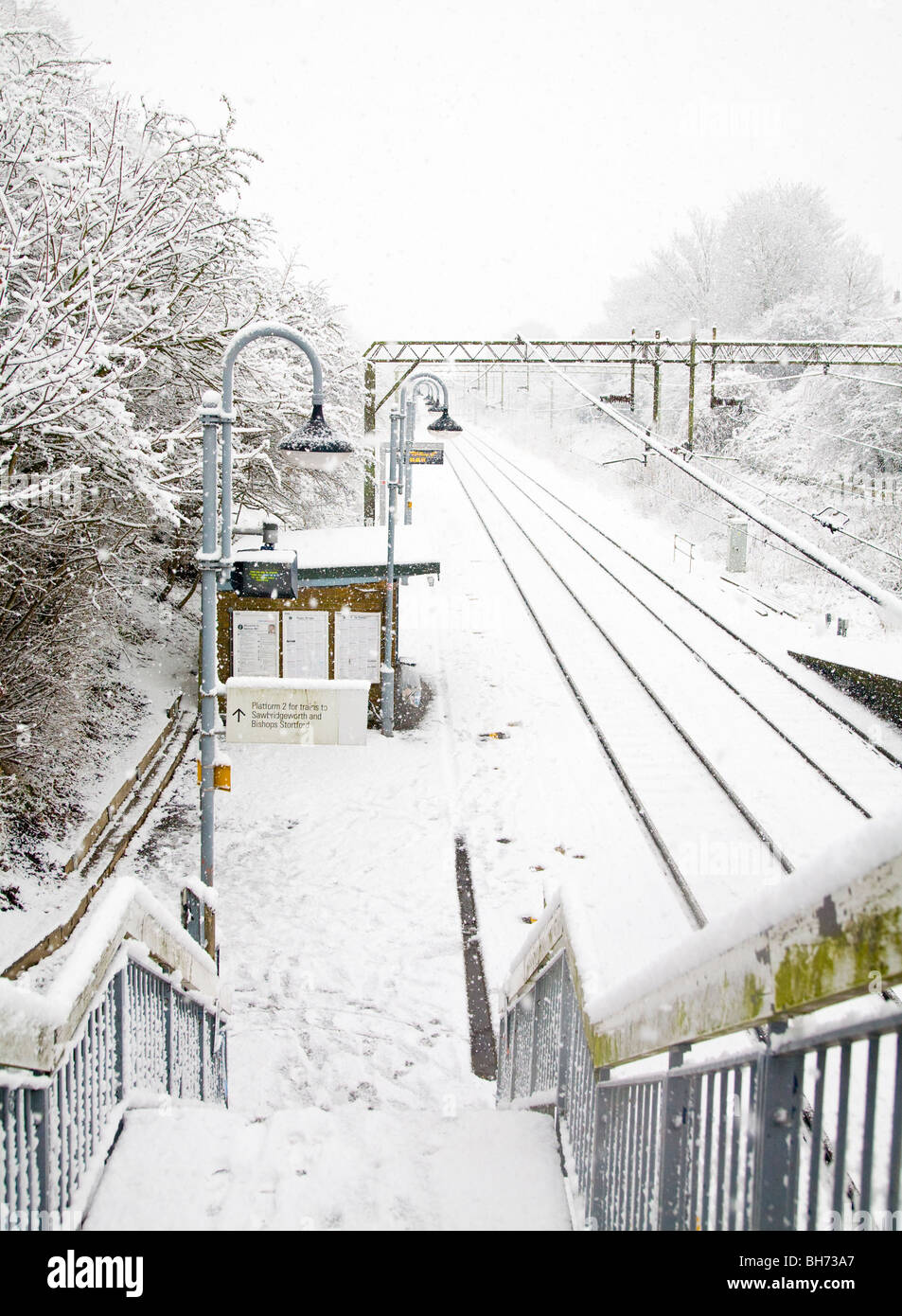 Platform stairs hi-res stock photography and images - Alamy
