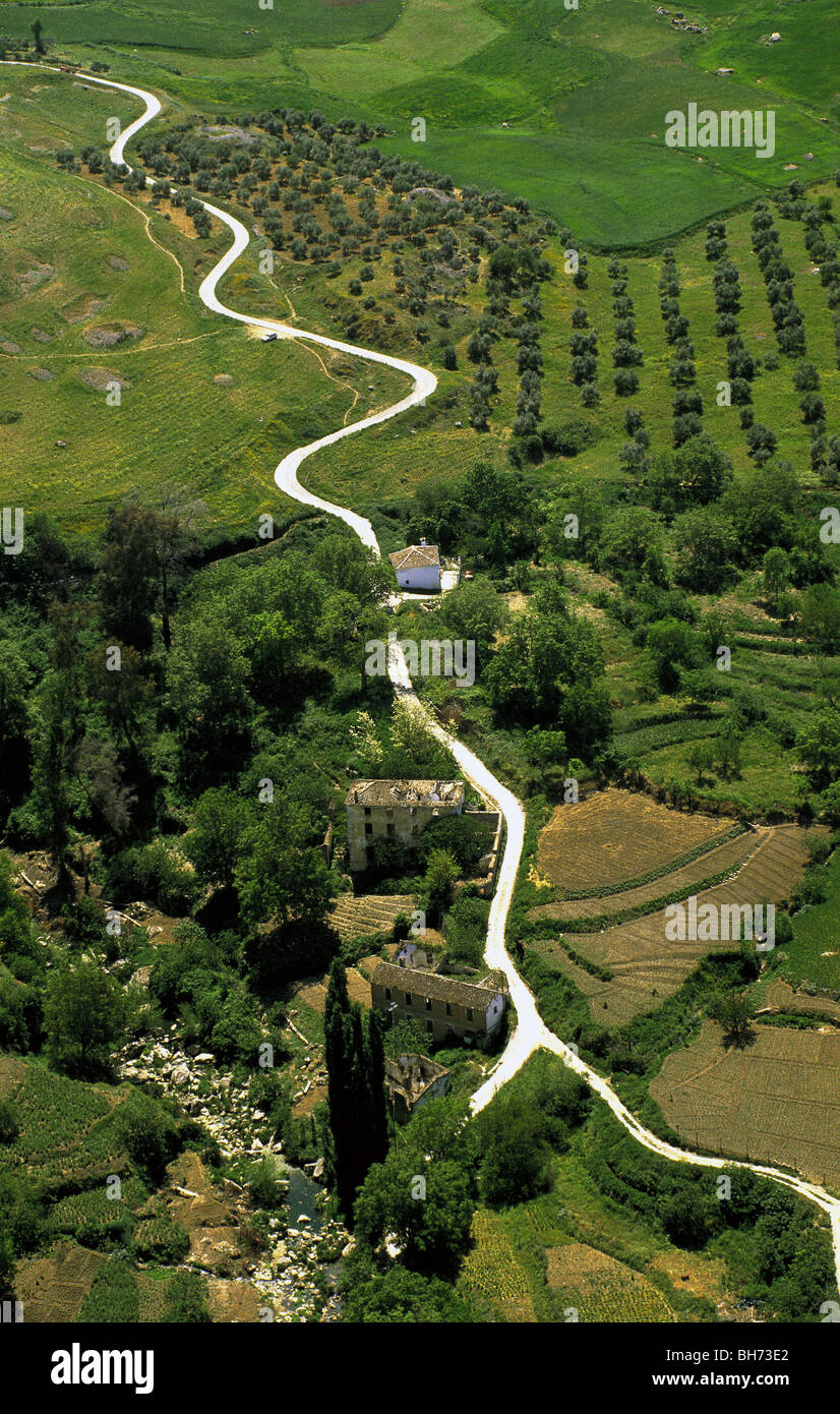 White road hi-res stock photography and images - Alamy
