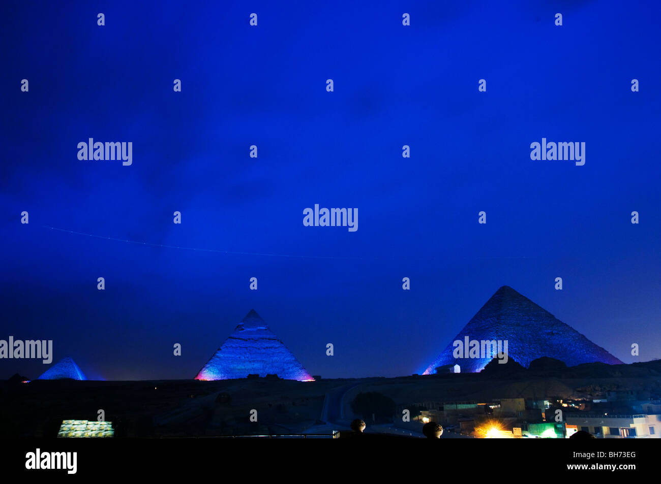 Pyramids light show hi-res stock photography and images - Alamy