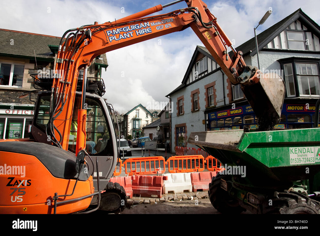 Hitachi zaxis 75 hi-res stock photography and images - Alamy