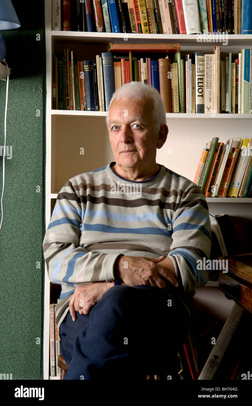 Sense and sensibility film hi-res stock photography and images - Alamy