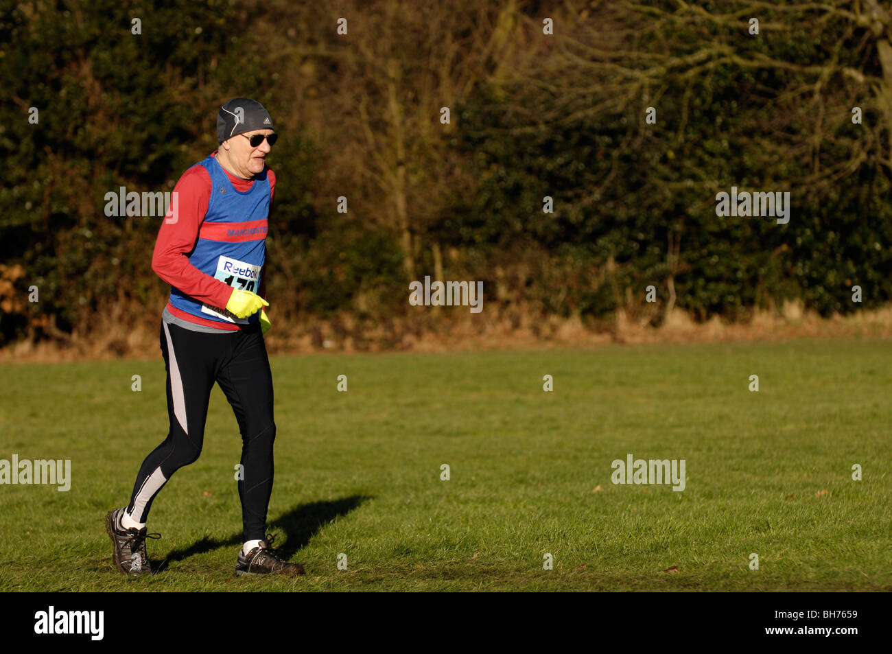 Struggling runner hi-res stock photography and images - Alamy