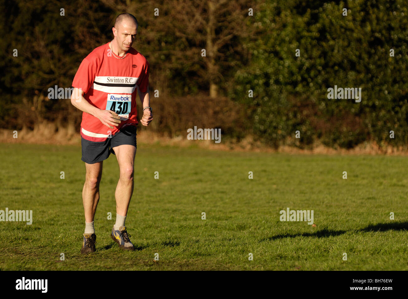 Struggling runner hi-res stock photography and images - Alamy