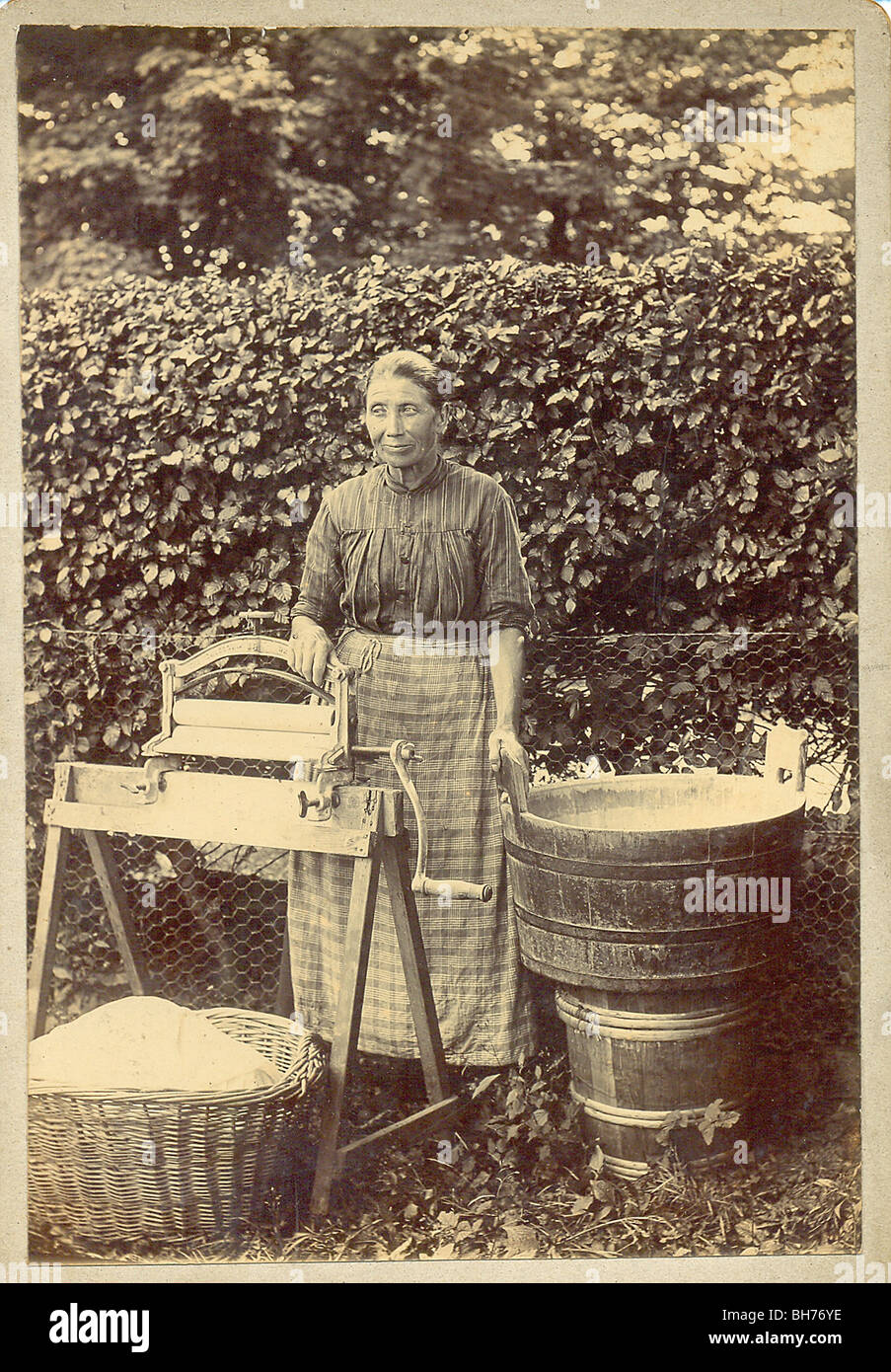Victorian laundry hi-res stock photography and images - Alamy